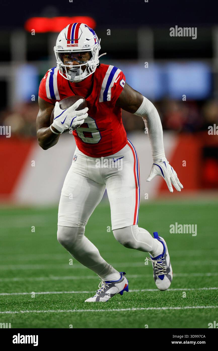 New England Patriots wide receiver Stefon Diggs (8) carries the ball ...