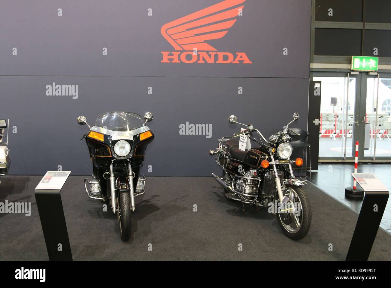 Stand des Gold Wing Club Deutschland e.V. mit dem Motorrad Honda Gold ...