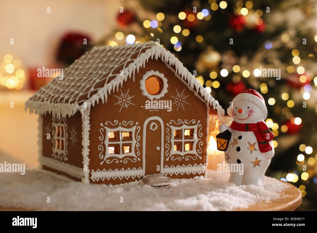 Beautiful gingerbread house snowman figure hi-res stock photography and ...