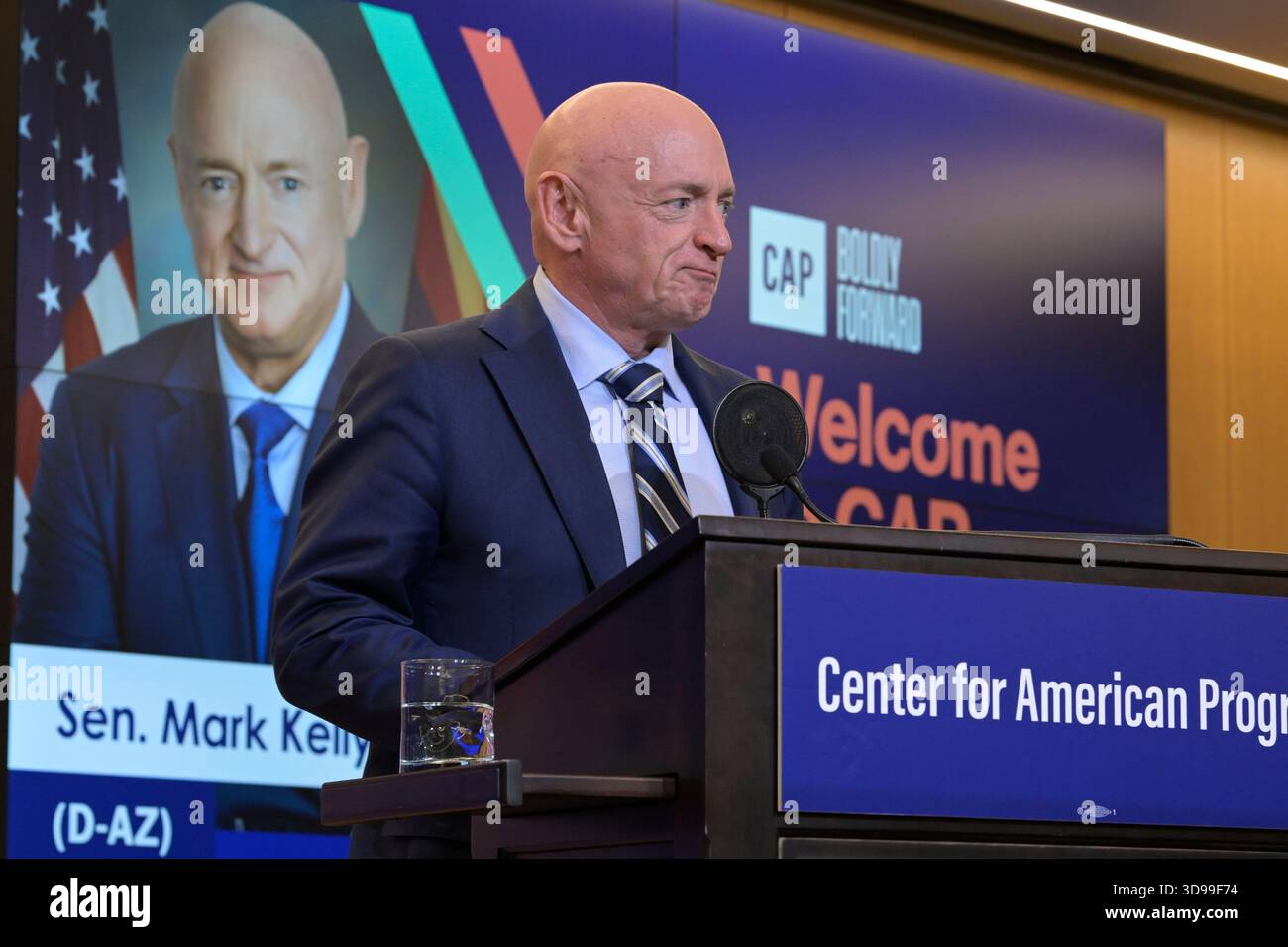 US Senator Mark Kelly speaks about American Leadership in AI, Science ...
