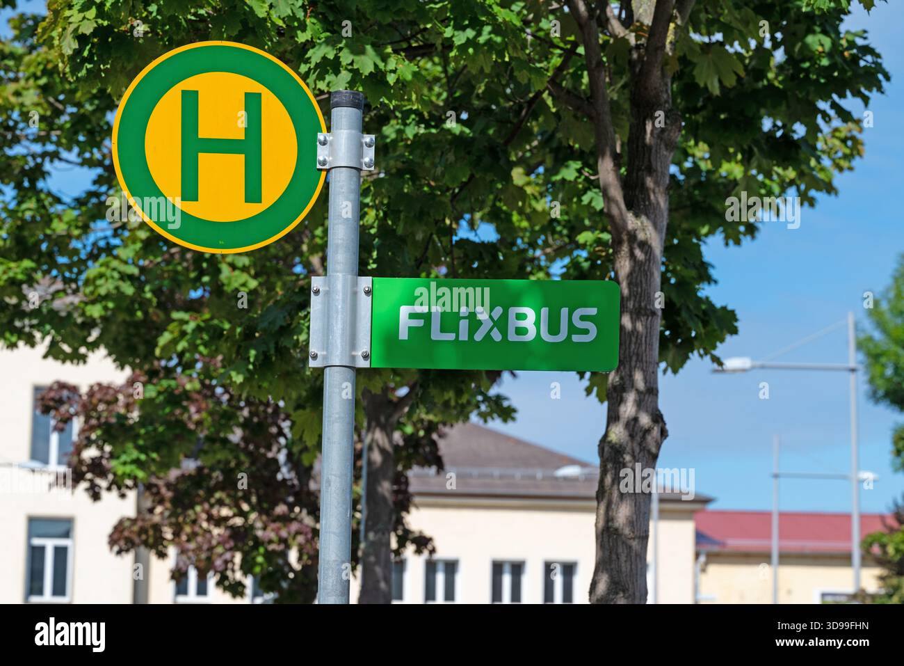 Flixbus bus stop hi-res stock photography and images - Alamy