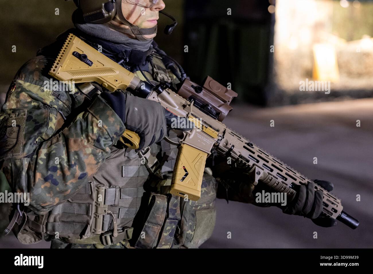 First sergeant from company hi-res stock photography and images - Alamy