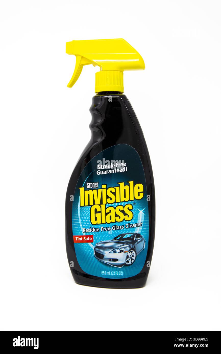 Glass surface cleaning Cut Out Stock Images & Pictures - Alamy