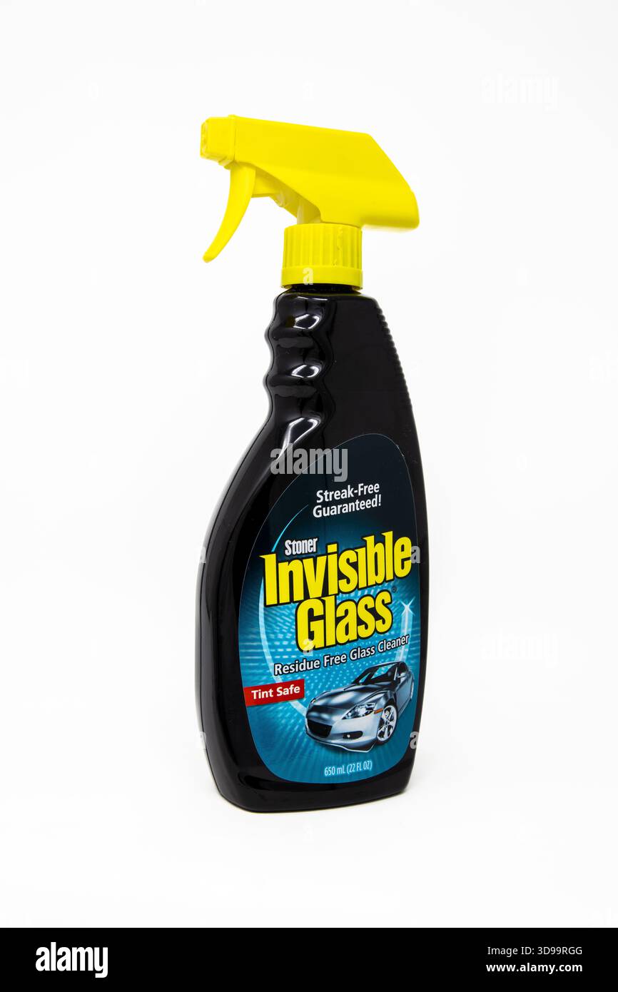 Glass surface cleaning Cut Out Stock Images & Pictures - Alamy