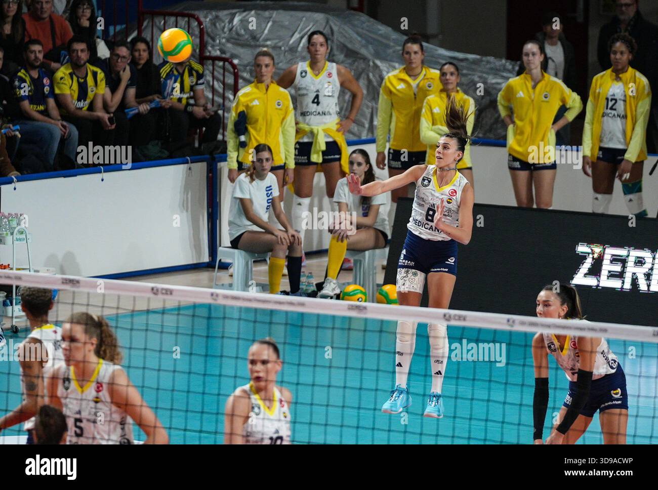 Alessia Orro (Fenerbahce Medicana Istanbul) during Igor Gorgonzola ...