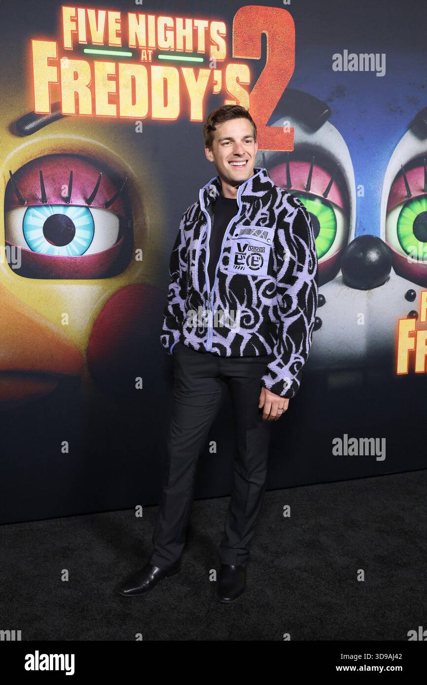 Five nights at freddys movie hi-res stock photography and images - Alamy