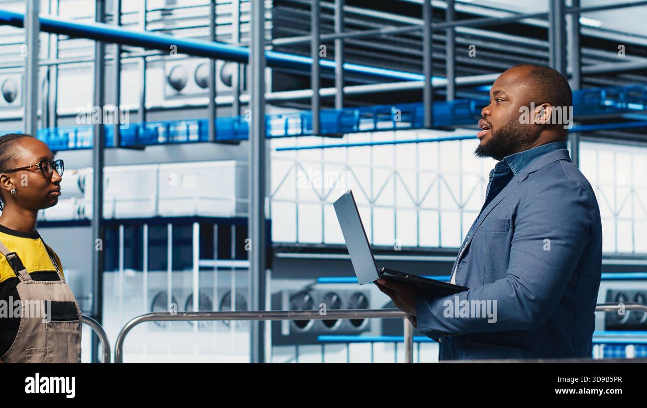 Photovoltaic smart factory engineer hi-res stock photography and images ...