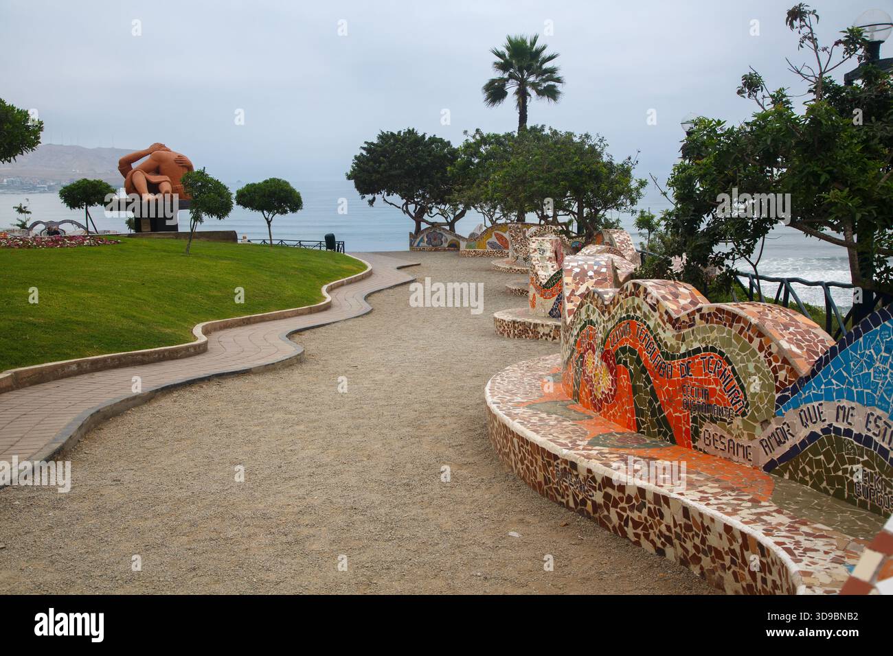 The Colorful tile walls at Parque del Amor (love park), Miraflores ...