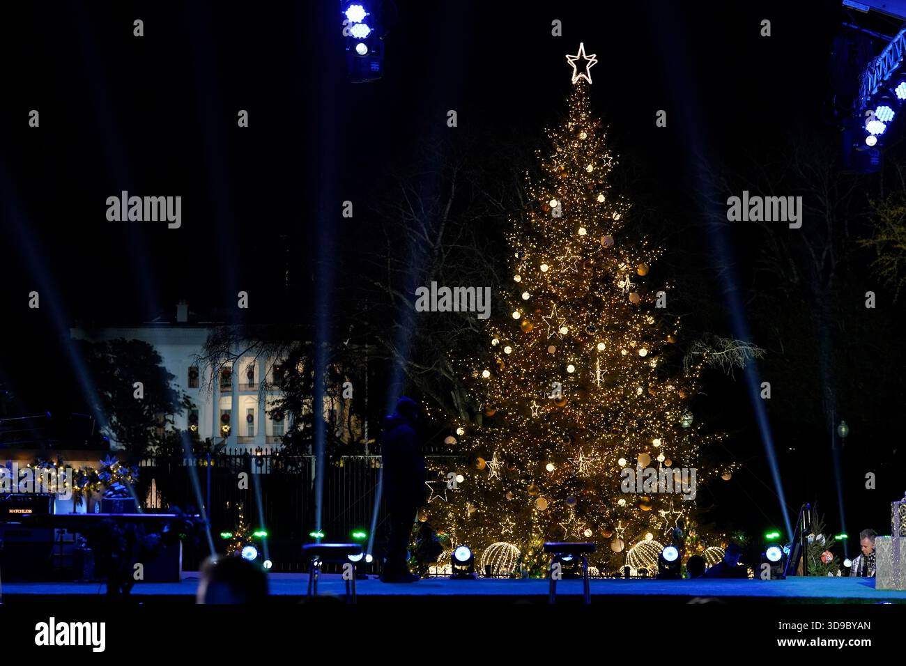 The National Christmas Tree is lit on the Ellipse, Thursday, Dec. 4 ...