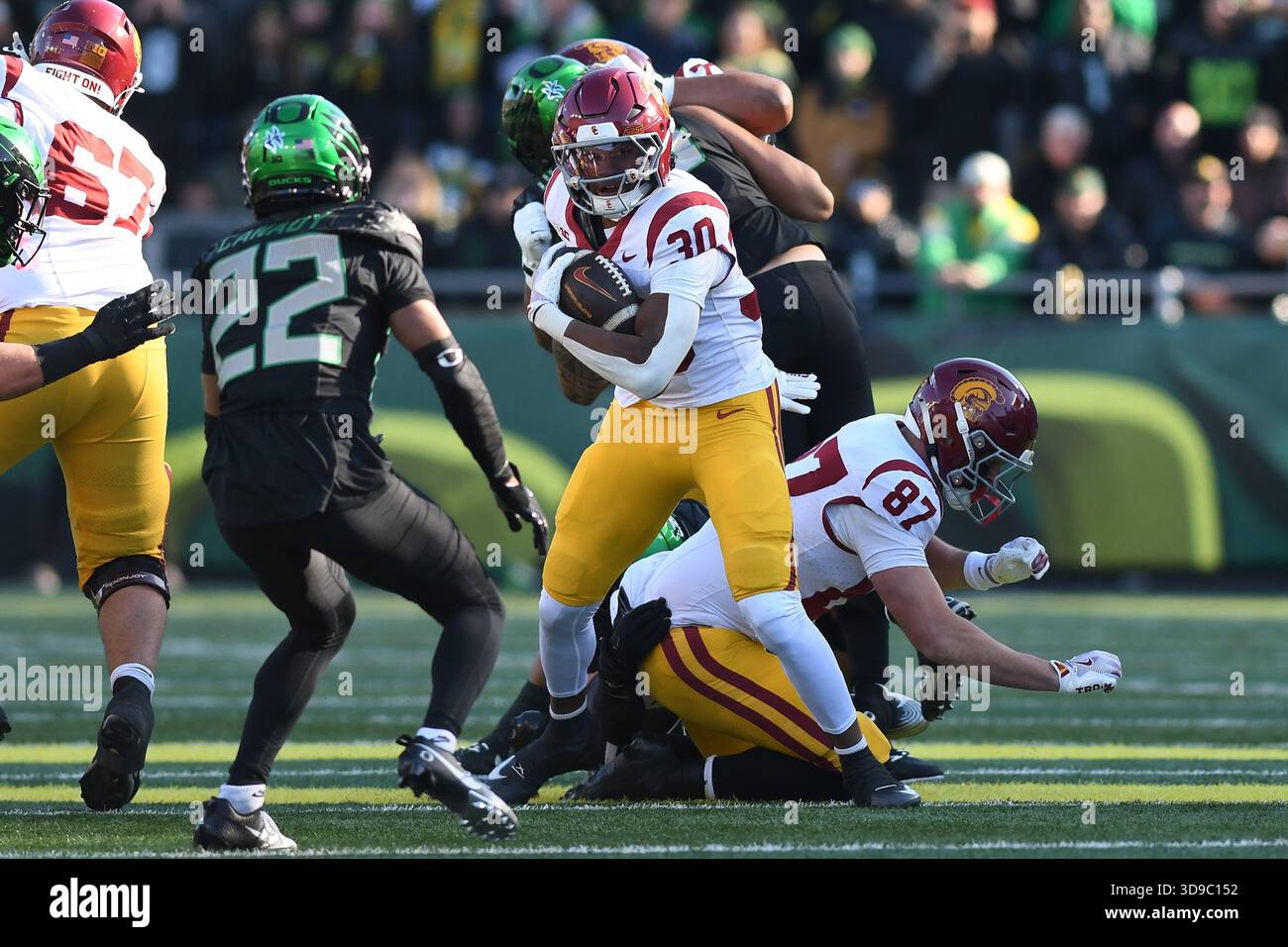 EUGENE, OR - NOVEMBER 22: USC Trojans running back King Miller (30 ...
