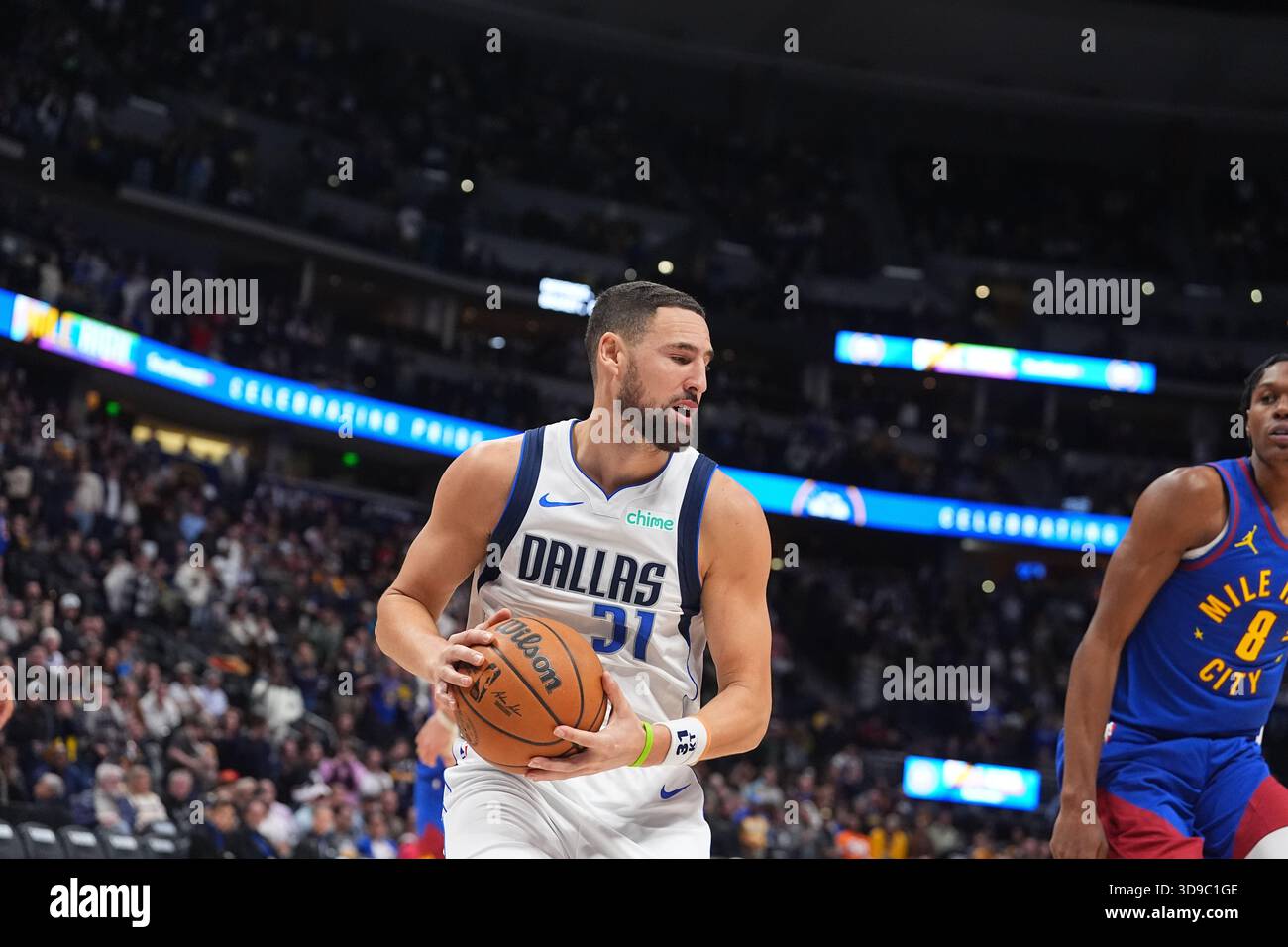 Dallas Mavericks guard Klay Thompson (31) in the second half of an NBA ...