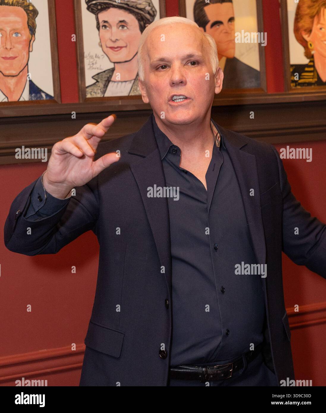 Scott Ellis speaks during unveiling of portrait of theater director ...