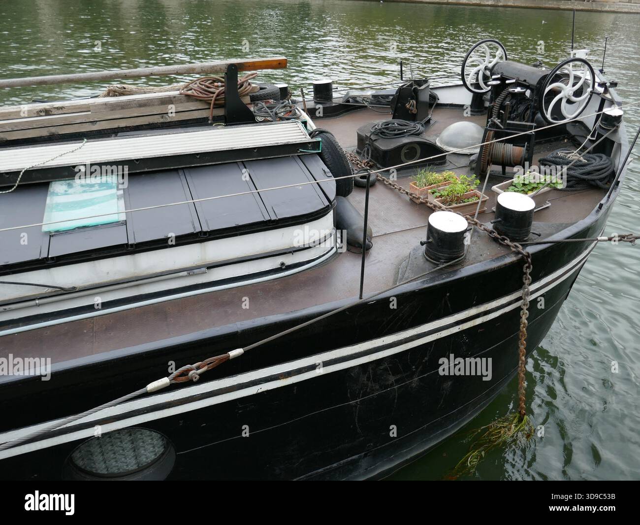 Boat deck cargo hi-res stock photography and images - Alamy