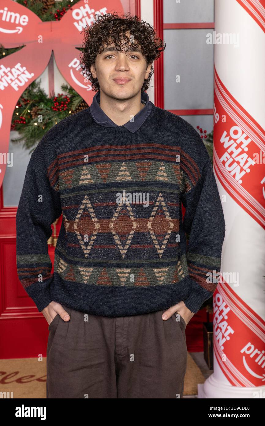 Oh what fun 2025 film hi-res stock photography and images - Alamy