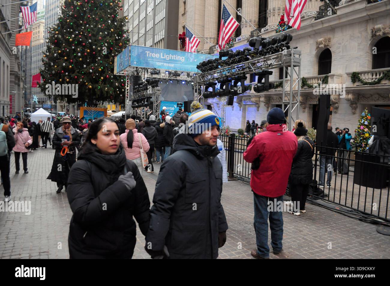 People gather for the 102nd annual New York Stock Exchange Tree ...