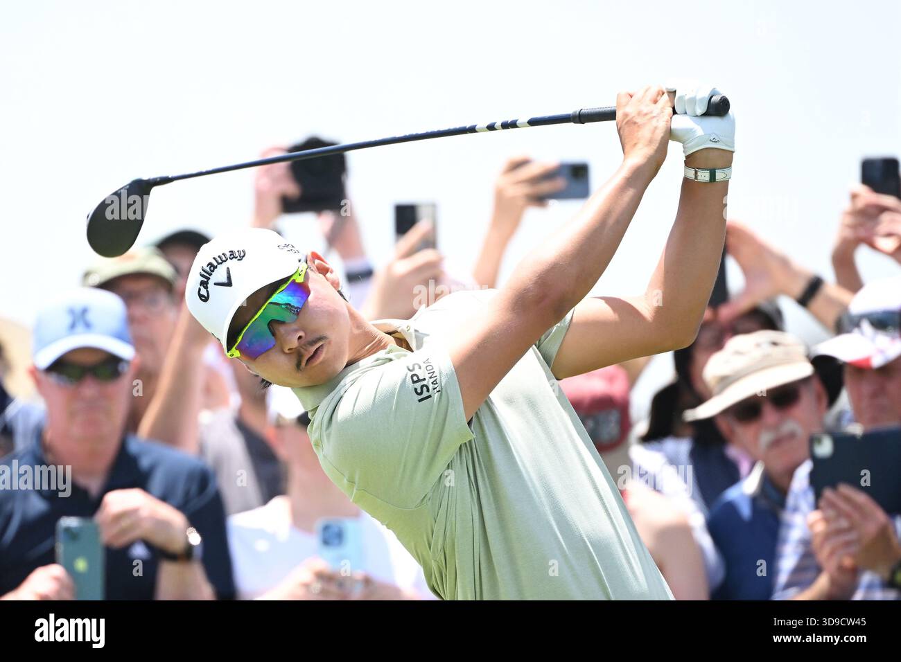 Min Woo Lee of Australia tee’s off on the 3rd hole in round two of the ...