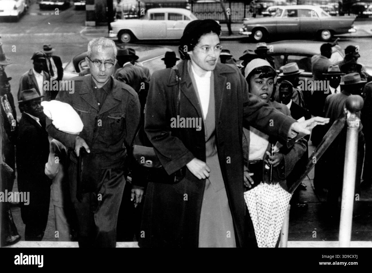 FILE - Rosa Parks arrives at circuit court to be arraigned in the ...