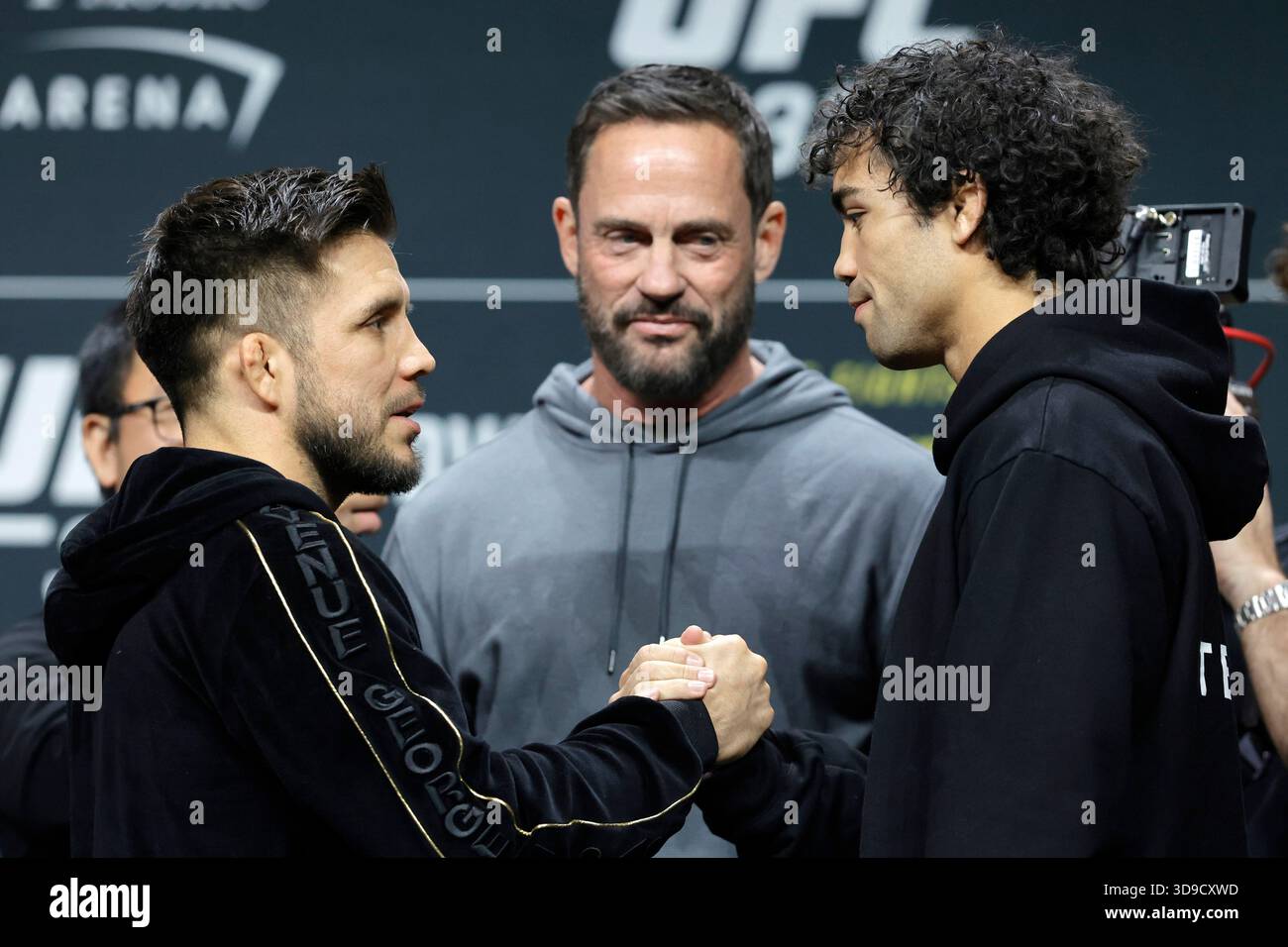 UFC bantamweight fighters Henry Cejudo, left,Payton Talbott shake hands ...