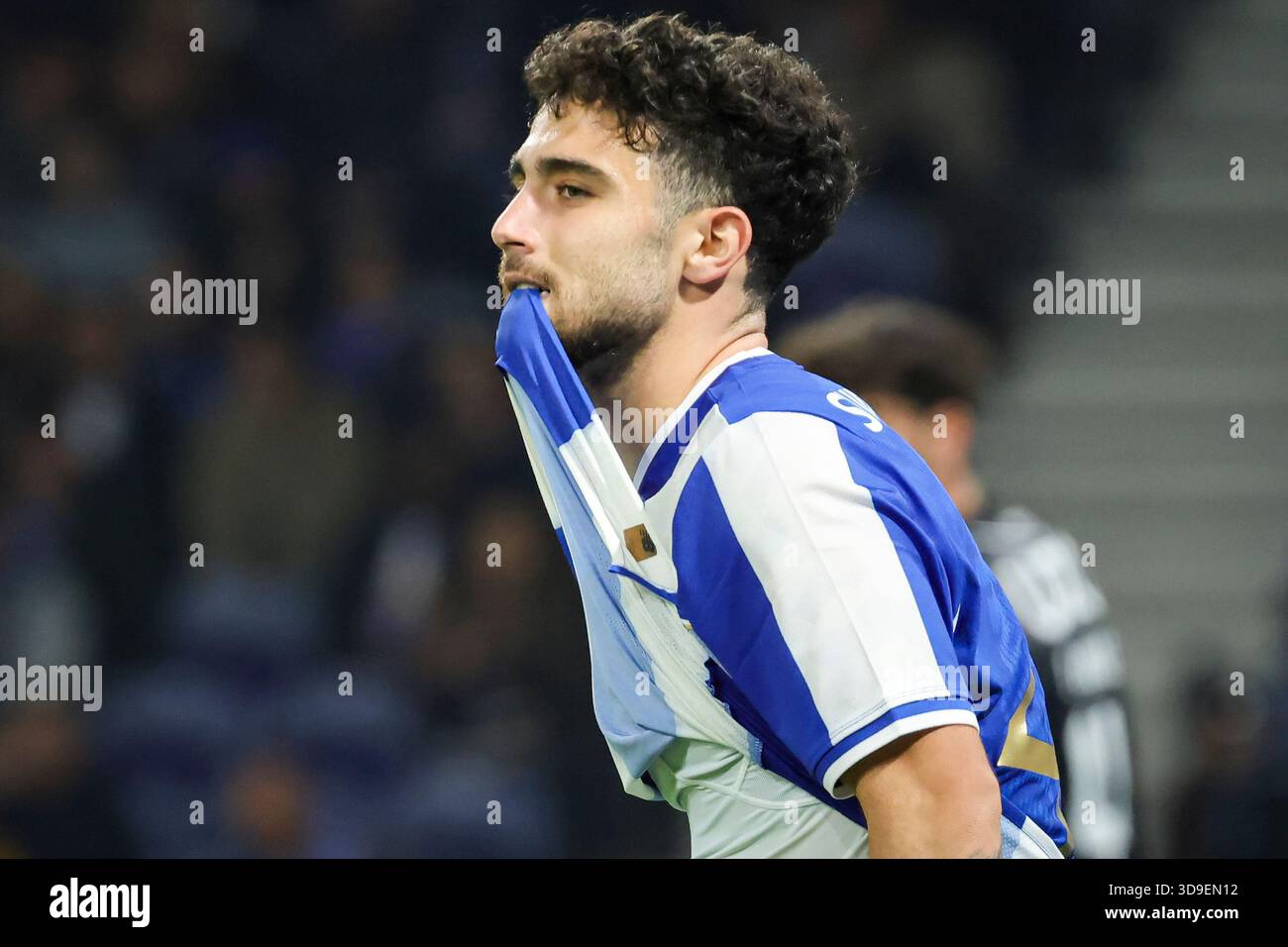 ángel alarcón hi-res stock photography and images - Alamy