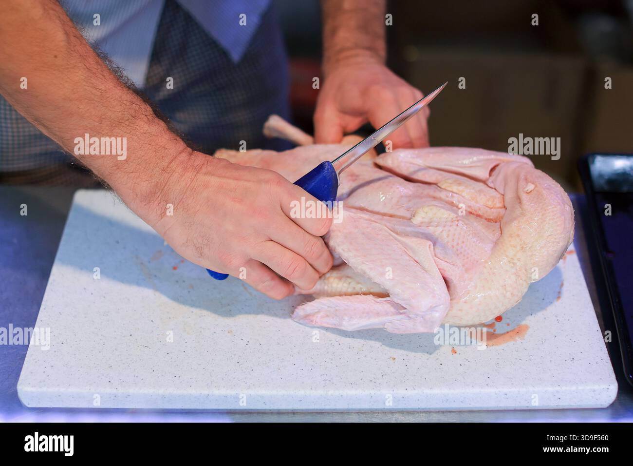 05 December 2025, Saxony, Leipzig: Master butcher Franz Richter ...