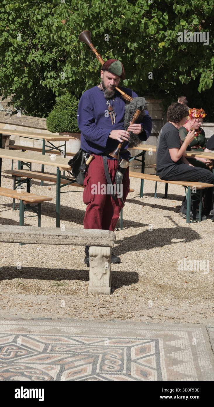 Fantasy Forest Festival 2025 Cosplay Medieval piper United Kingdom 2025 ...