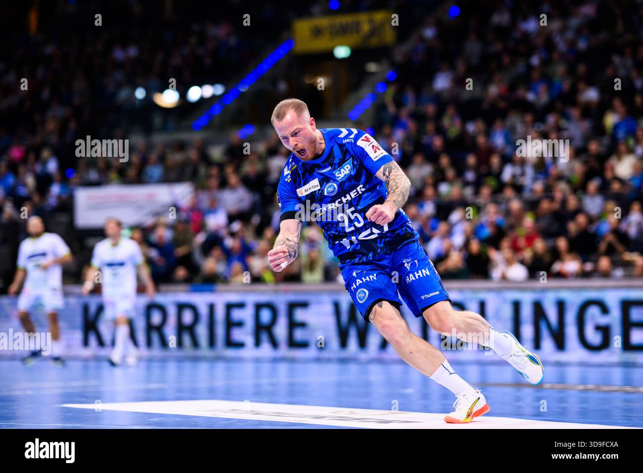 04 December 2025, Baden-Württemberg, Stuttgart: Handball: 1st ...
