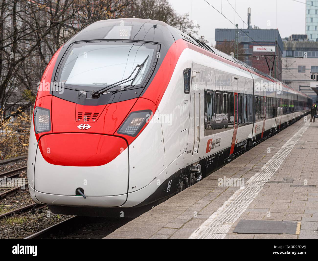 05 December 2025, Hamburg: A Swiss high-speed train "Giruno" stands in ...