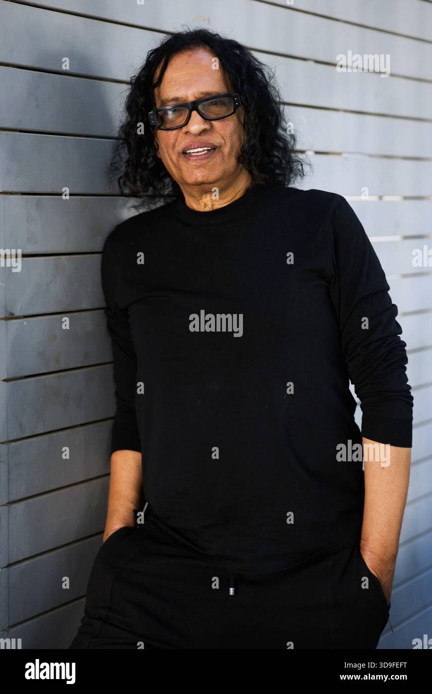 Izhar Cohen, an Israeli singer who won the 1978 Eurovision song contest ...