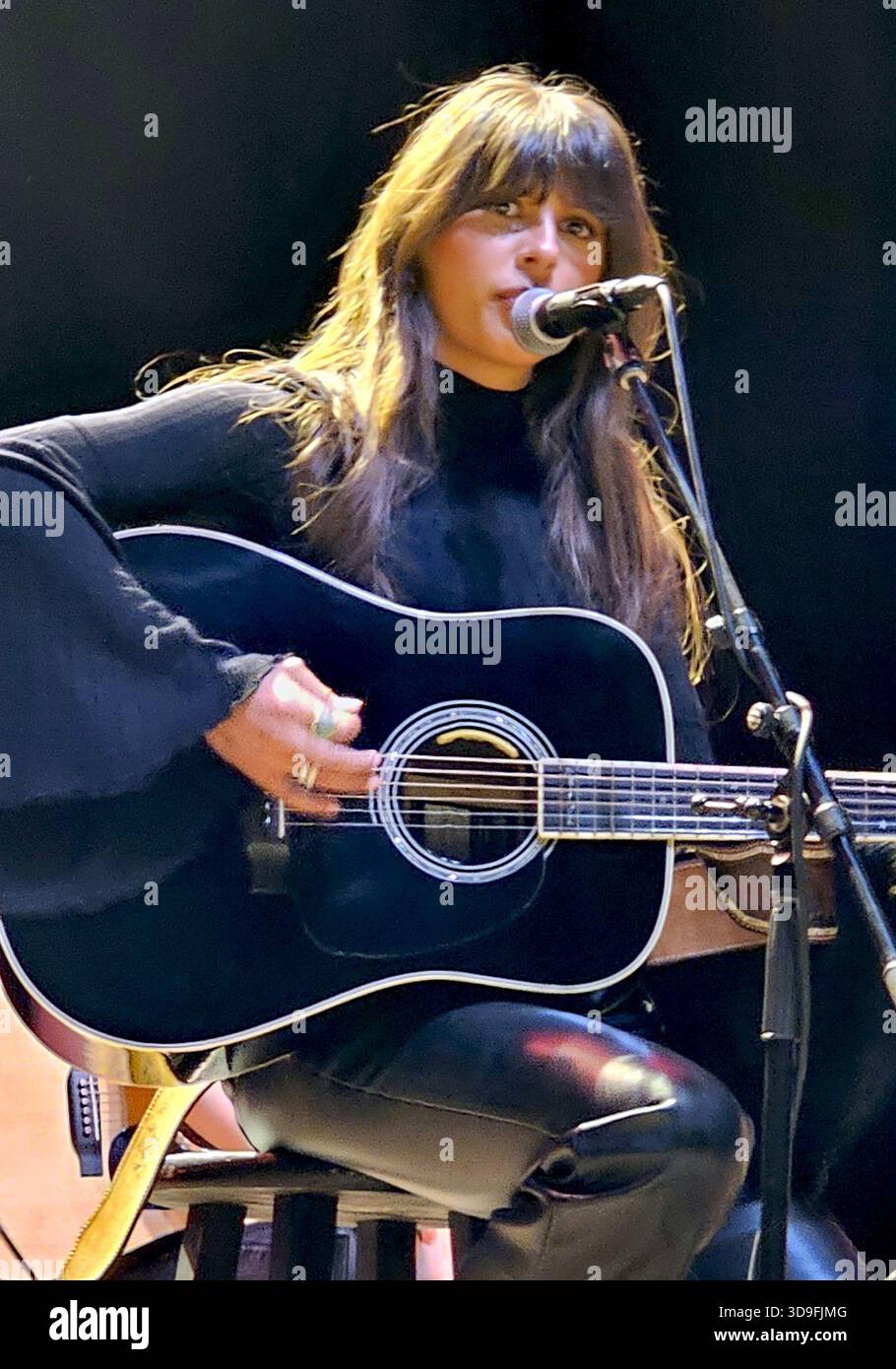 EllaL angley on stage for New Country 101-FIVE Close Up Concert, The ...