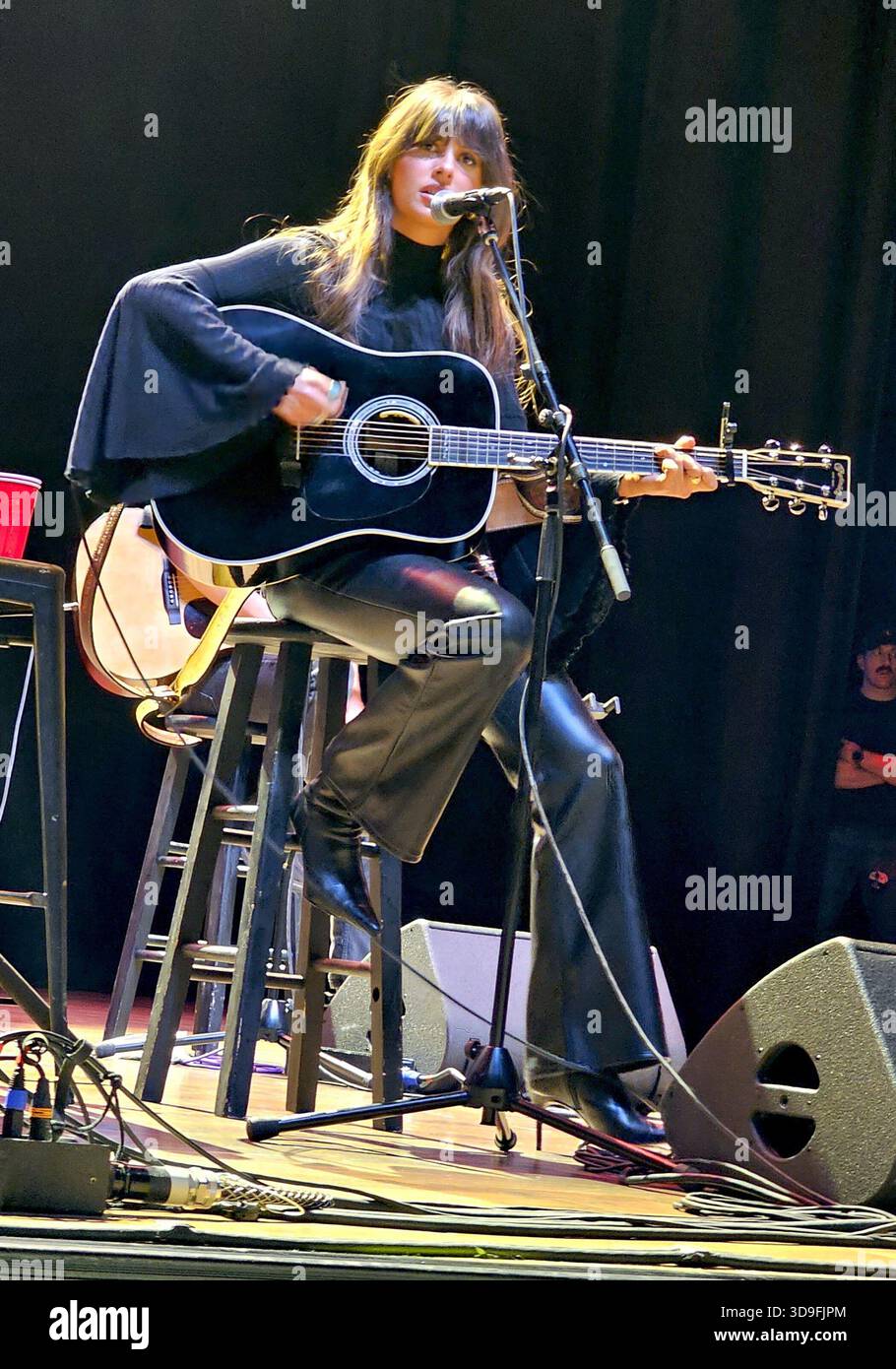 EllaL angley on stage for New Country 101-FIVE Close Up Concert, The ...