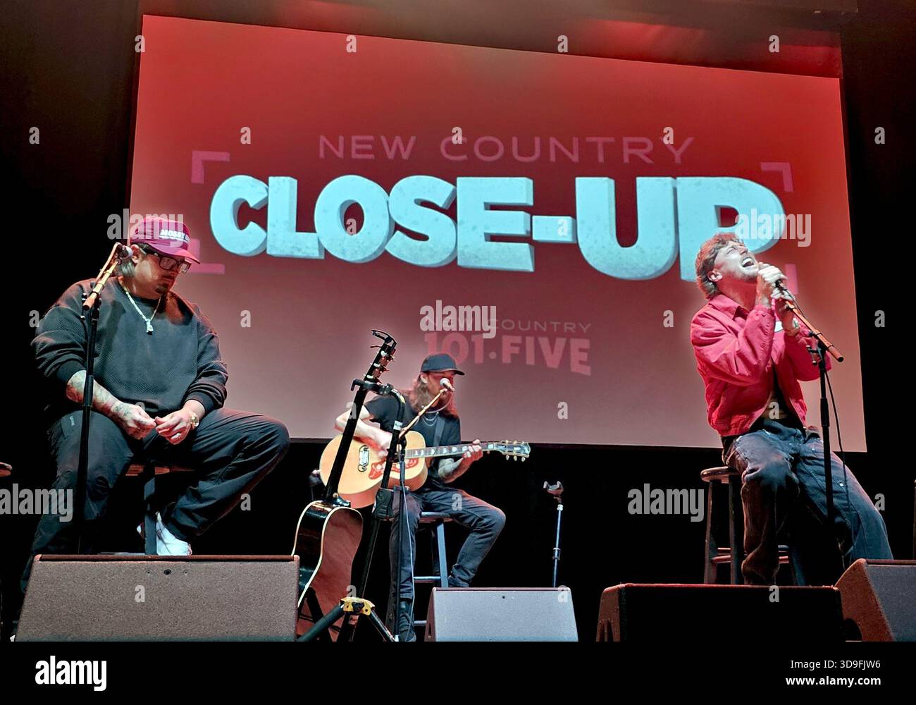 Hardy, Bailey Zimmerman on stage for New Country 101-FIVE Close Up ...