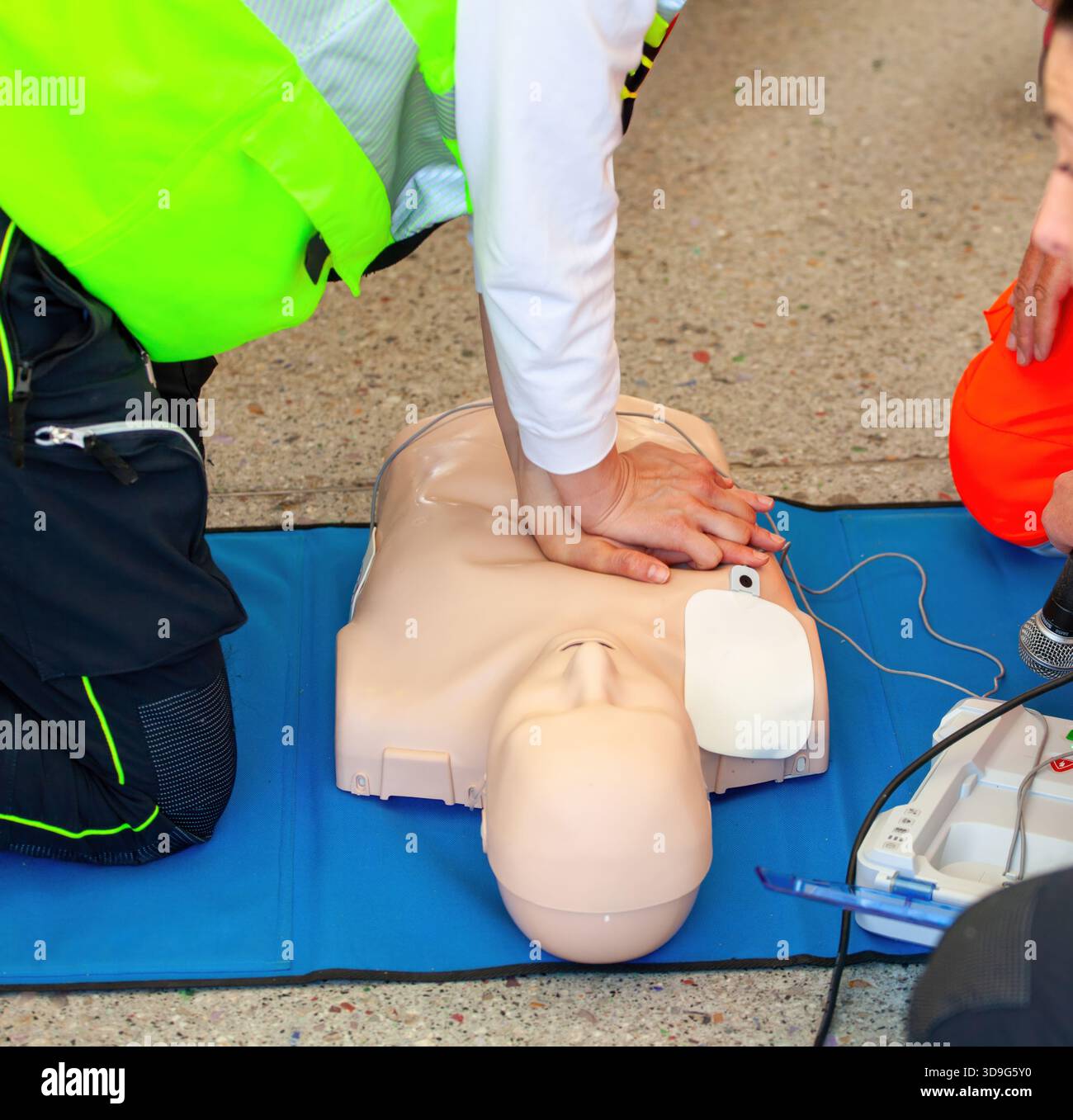 Person practicing cpr chest hi-res stock photography and images - Alamy