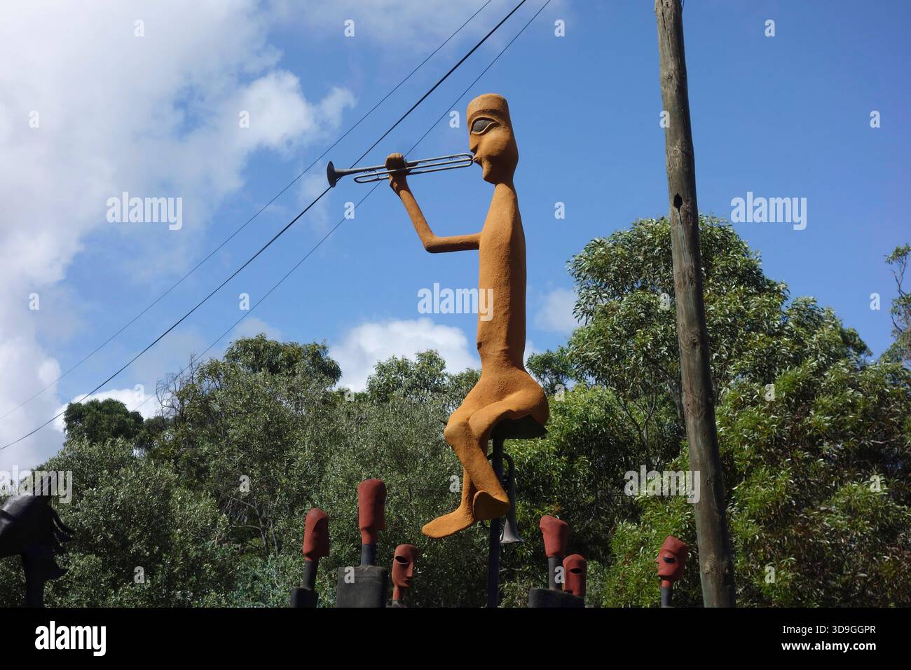 the Deodato Inacio Santos Sculptures in Barao de Sao Joao cuting art or ...