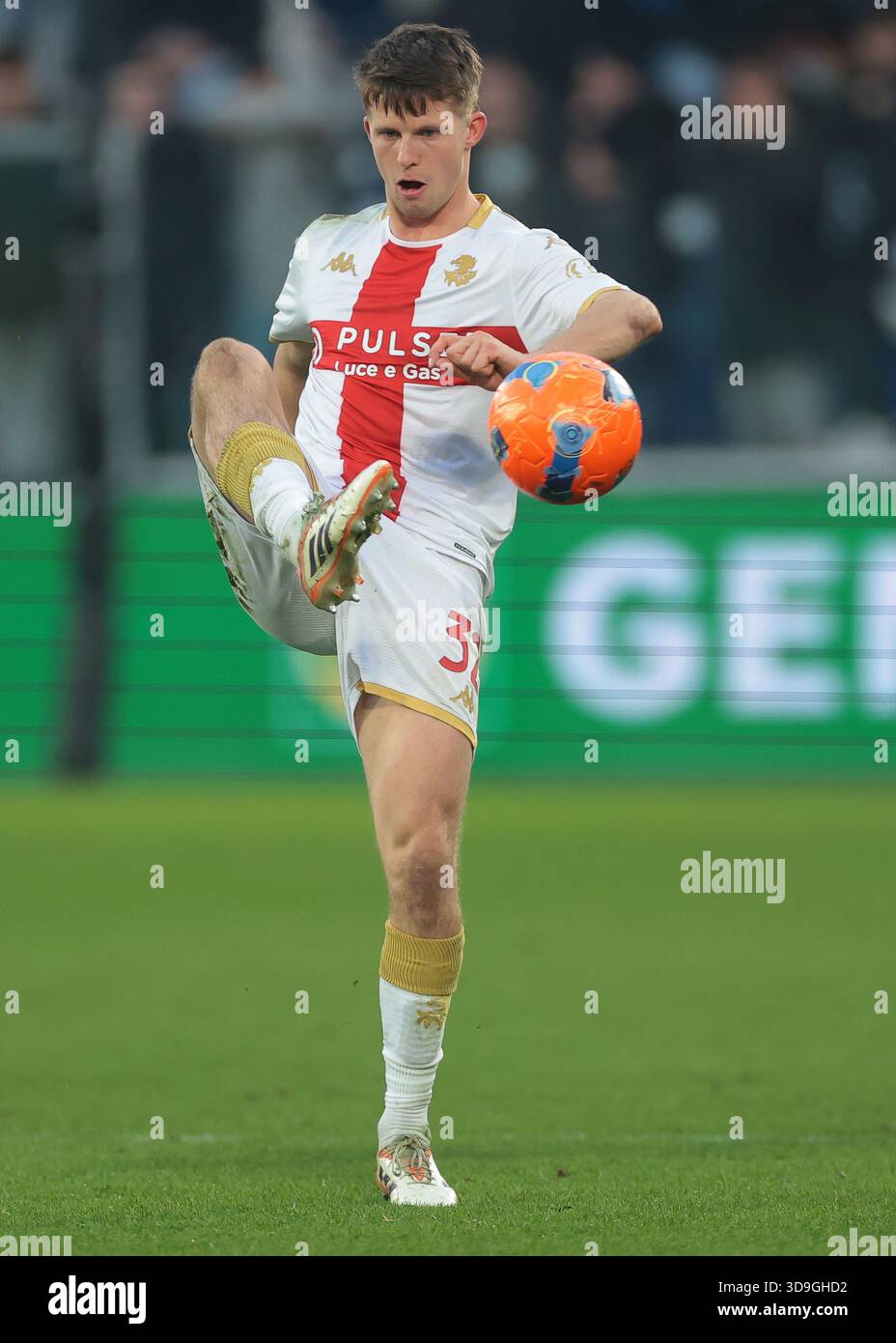 Bergamo, Italy. 3rd Dec, 2025. Morten Frendrup of Genoa CFC during the ...