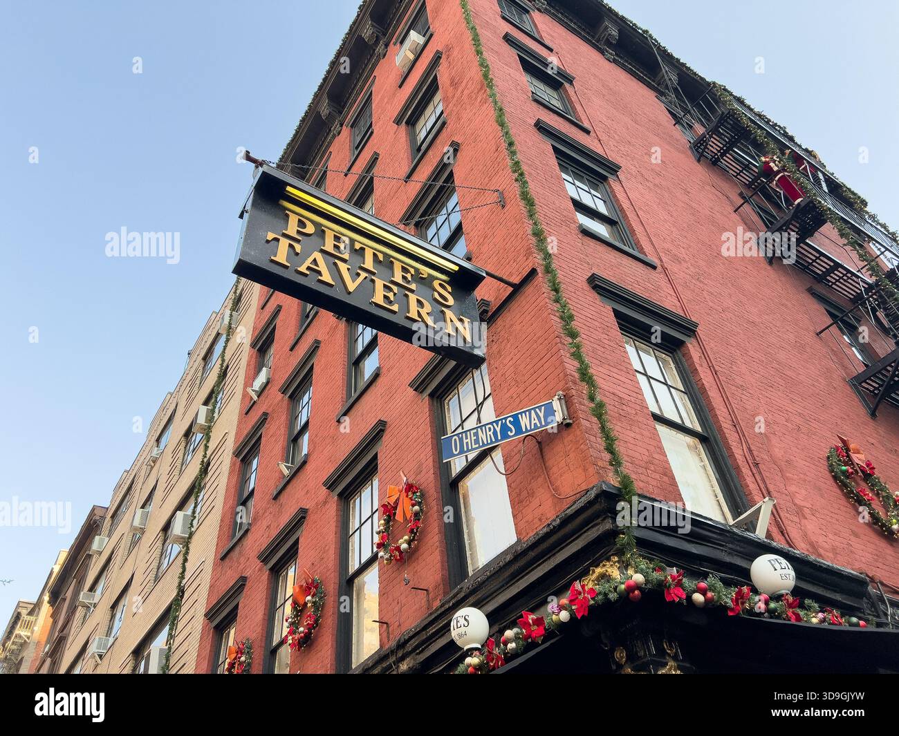 Pete's Tavern is the oldest operating bar in New York, which opened in ...