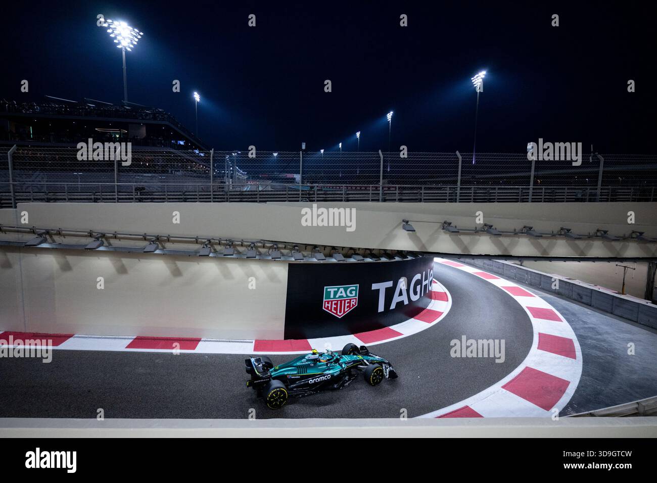 Fernando Alonso (Aston Martin Aramco F1 Team, Spain, #14) in the pit ...