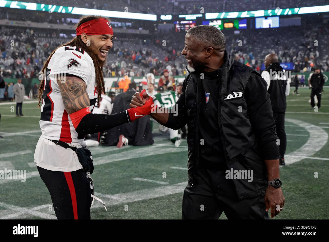 New York Jets head coach Aaron Glenn reacts with Atlanta Falcons ...