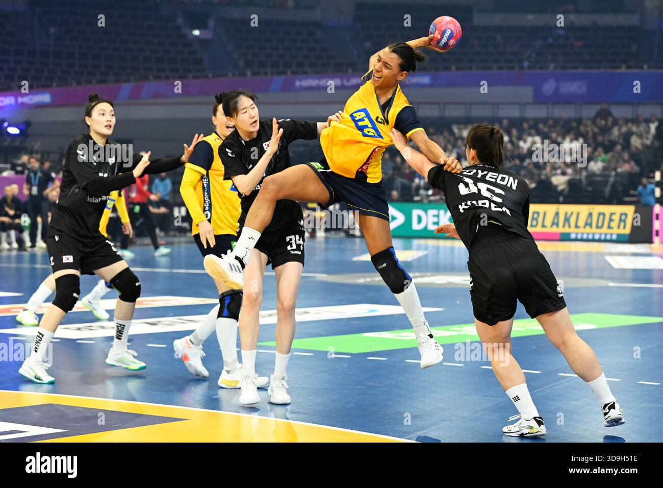 DORTMUND, GERMANY 20251205Sweden's Jamina Roberts during Wednesday's ...