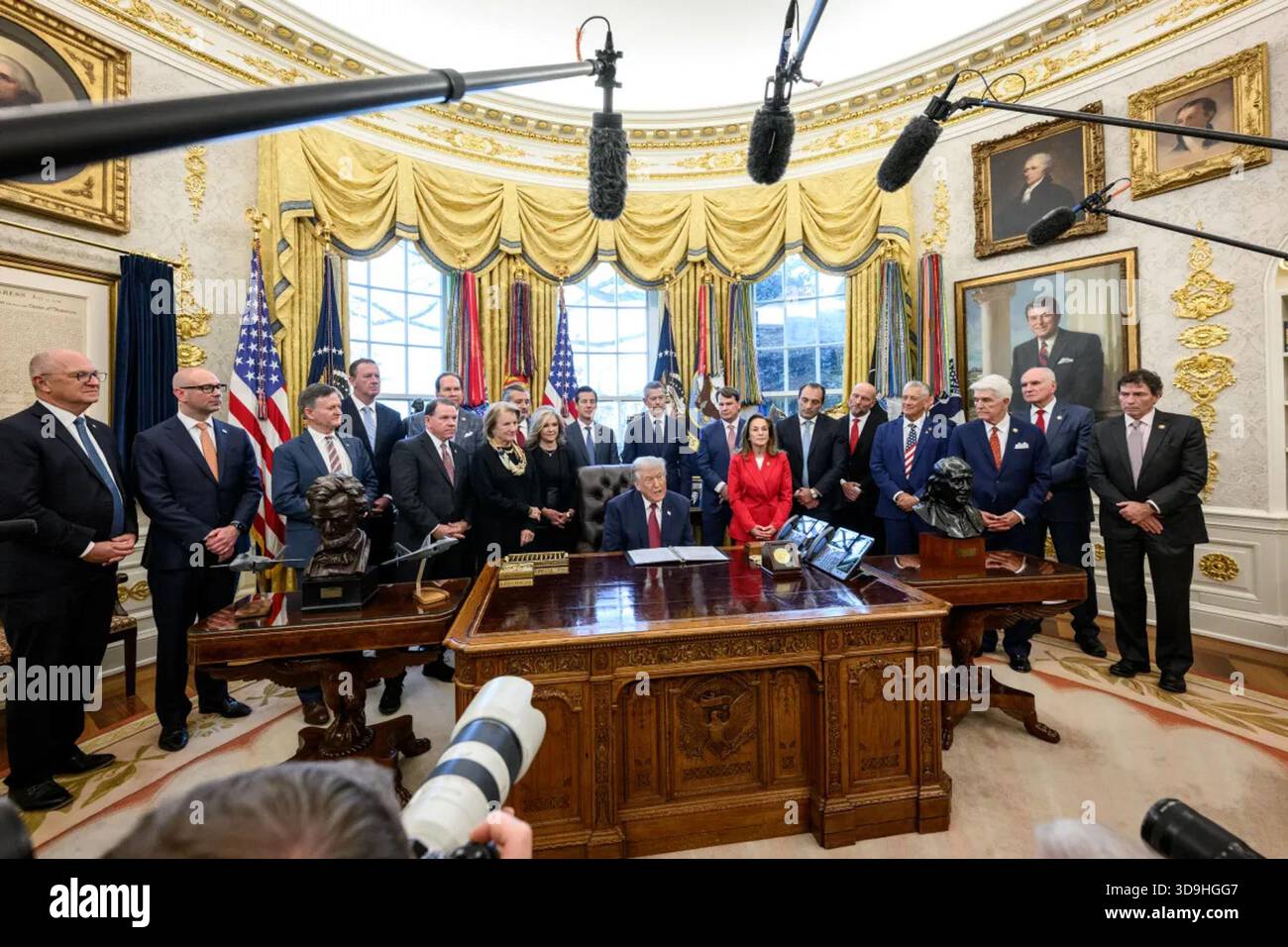 President Donald Trump delivers remarks on updated fuel economy ...