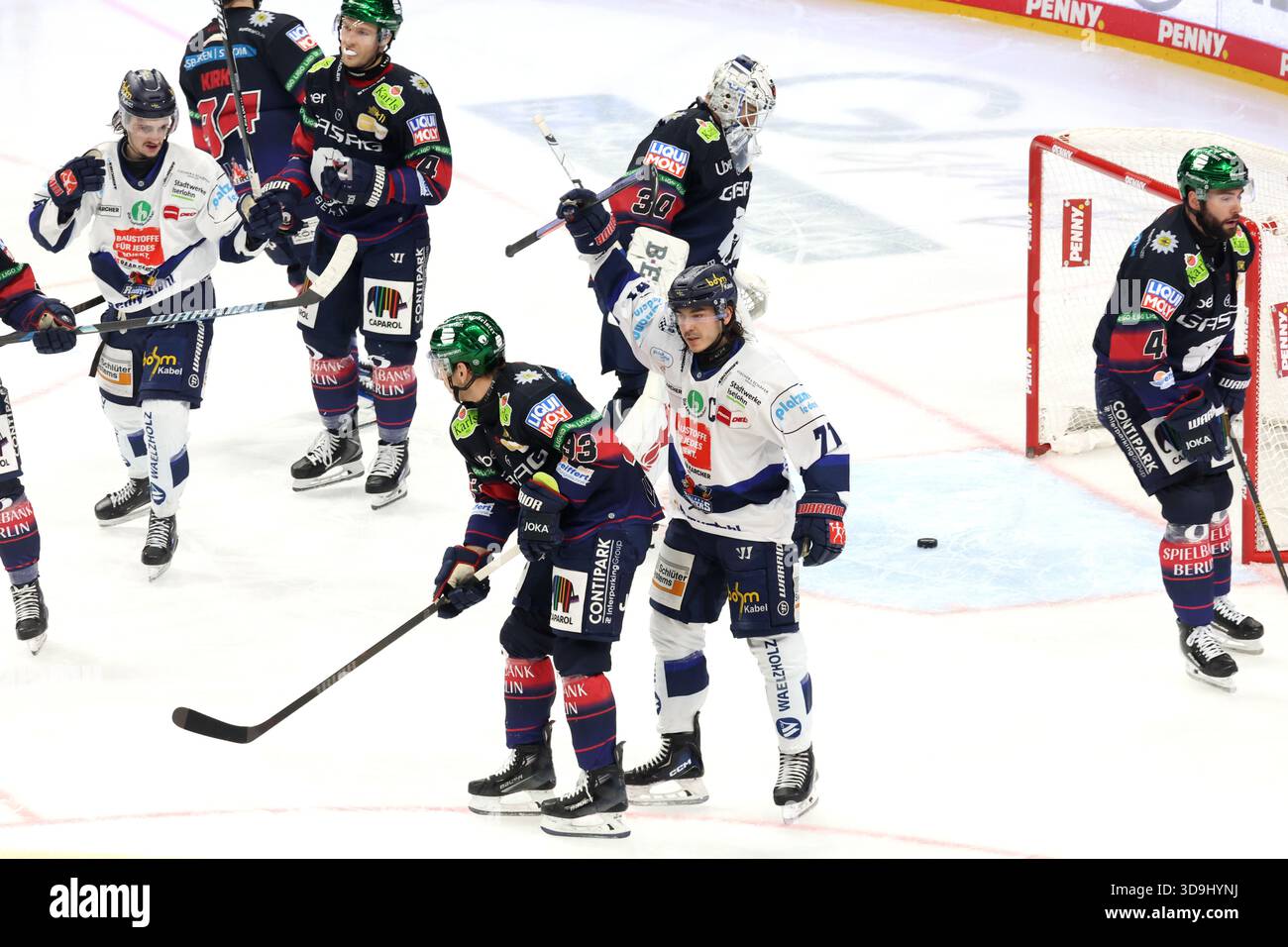 12/05/2025, Uber-Arena, Berlin, GER, DEL, 1.EBL, Polar Bears vs ...