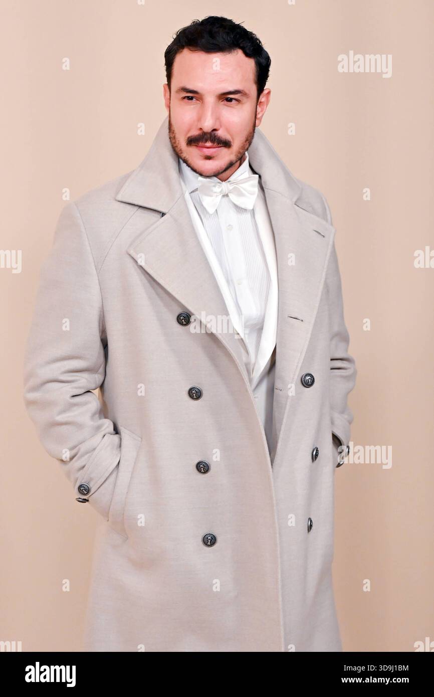 red carpet of world premiere movie Brunello visionario garbato Syrian ...