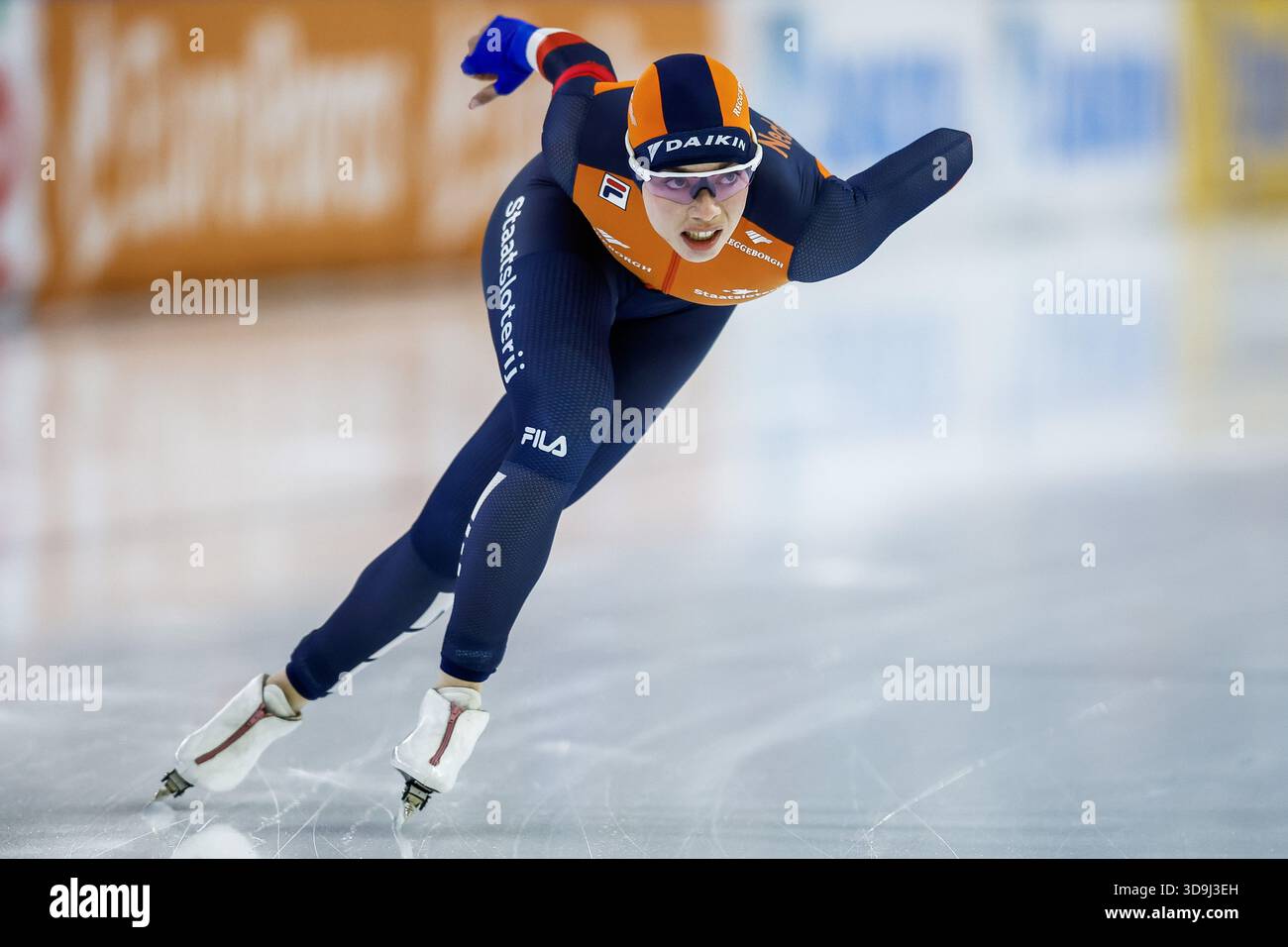 HEERENVEEN - Marrit Fledderus (NED) during the 1000 meters on day 1 of ...
