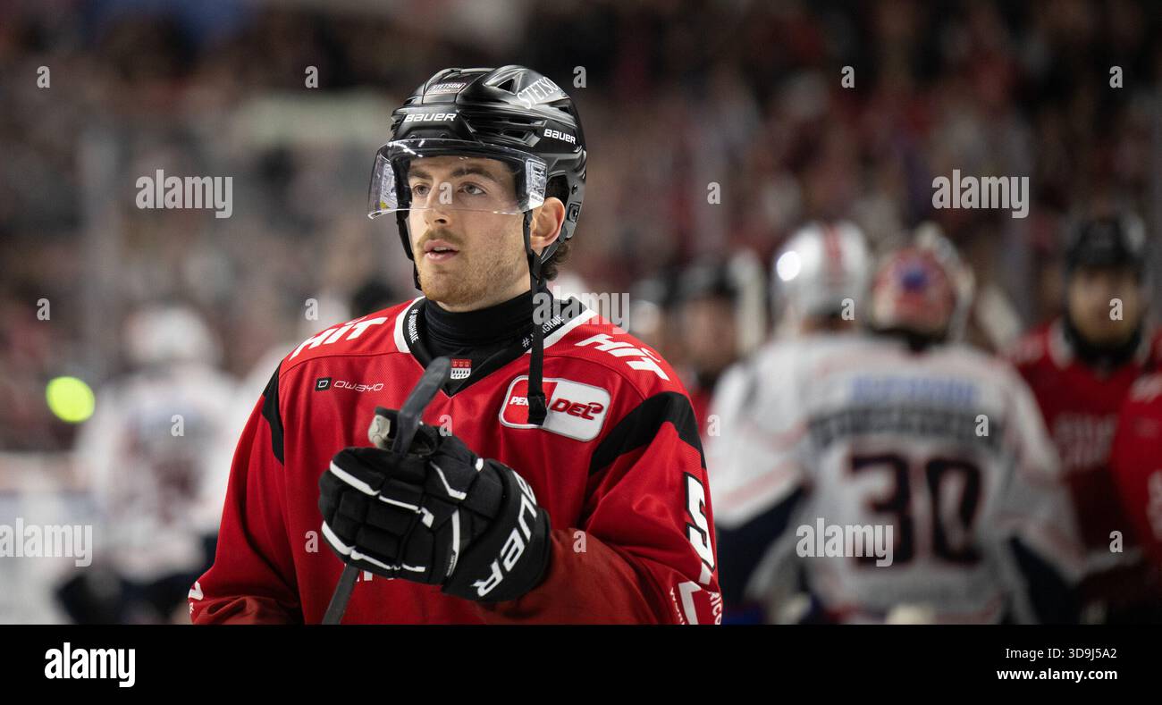 Robin van Calster (Cologne Sharks, forward, #5); PENNY DEL; Cologne ...