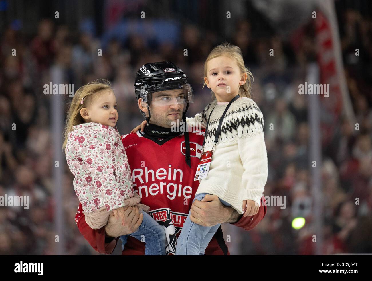 Dominik Uher (Cologne Sharks, forward, #26); PENNY DEL; Cologne Sharks ...
