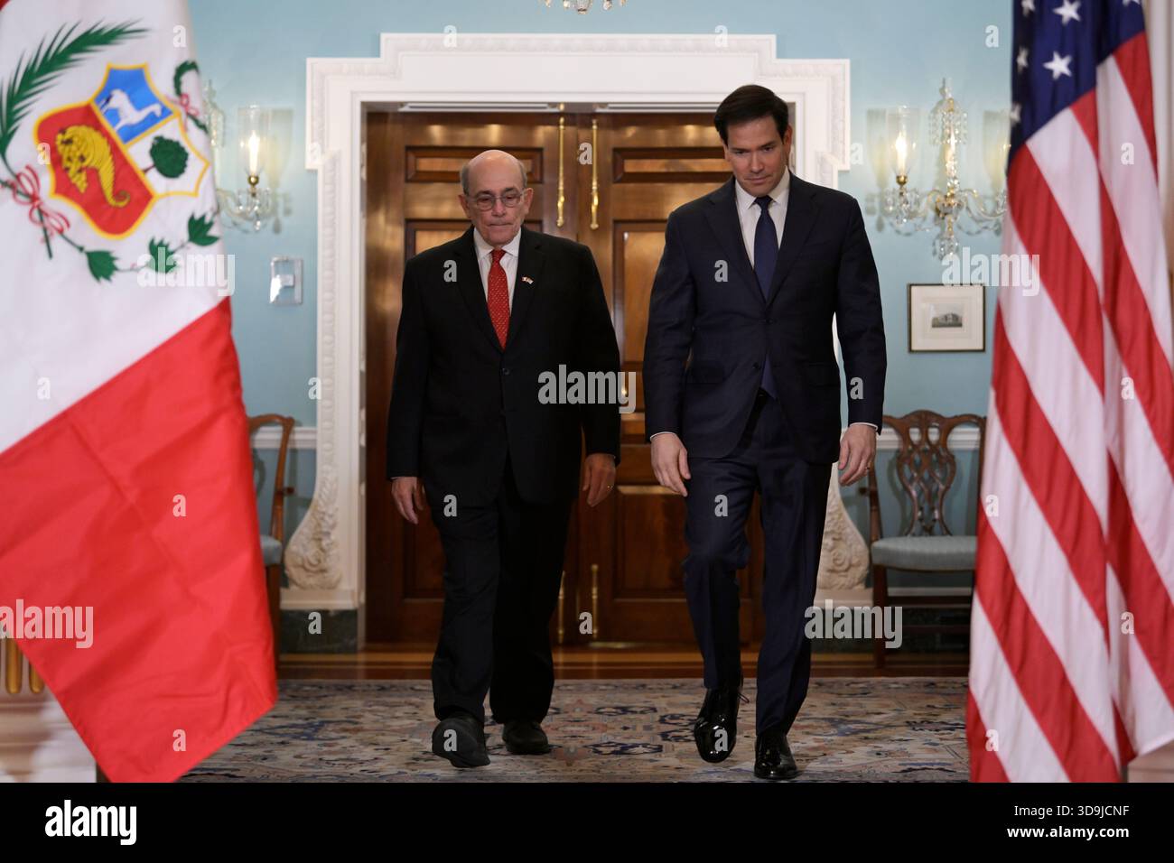 US Secretary of State Marco Rubio and Peruvian Foreign Affairs Minister ...