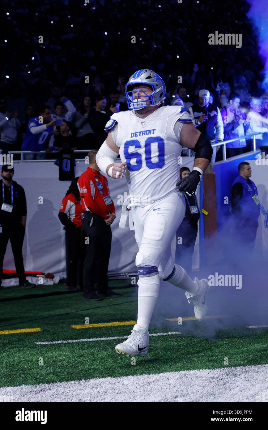 Detroit Lions guard Graham Glasgow (60) during player introductions ...