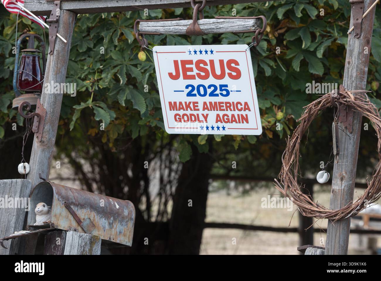 Jesus 2025 sign on hi-res stock photography and images - Alamy