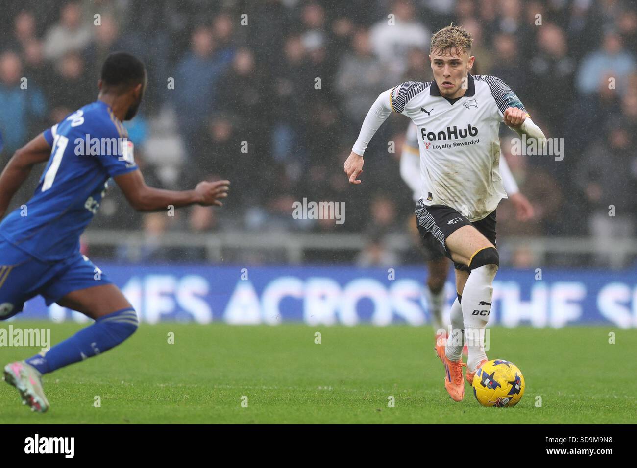 Derby County's Bobby Clark (right) in action during the Sky Bet ...