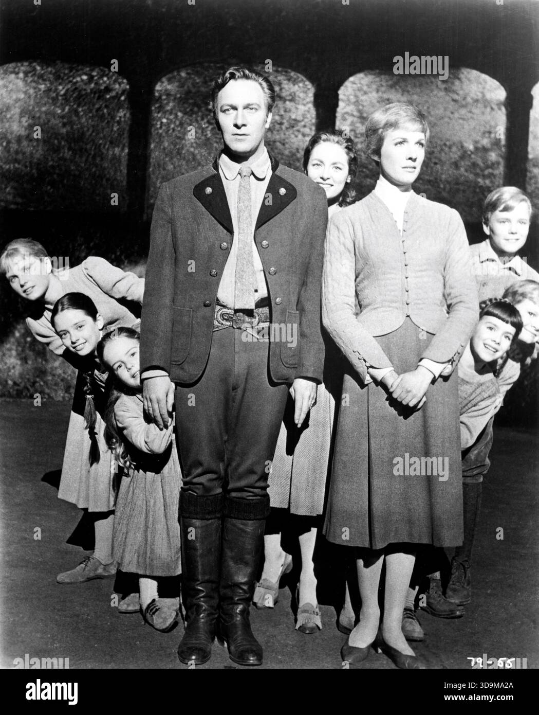 CHRISTOPHER PLUMMER and JULIE ANDREWS with HEATHER MENZIES ANGELA ...