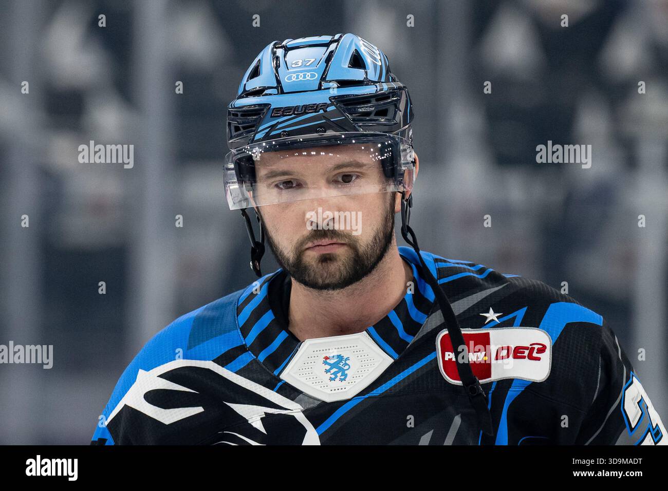 Riley Barber (ERC Ingolstadt, #37) / Portrait / Portrait GER, EHC Red ...